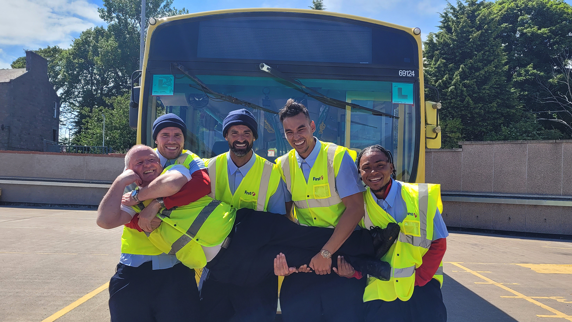 Aberdeen FC | First Bus give Aberdeen fans FREE matchday travel to home ...