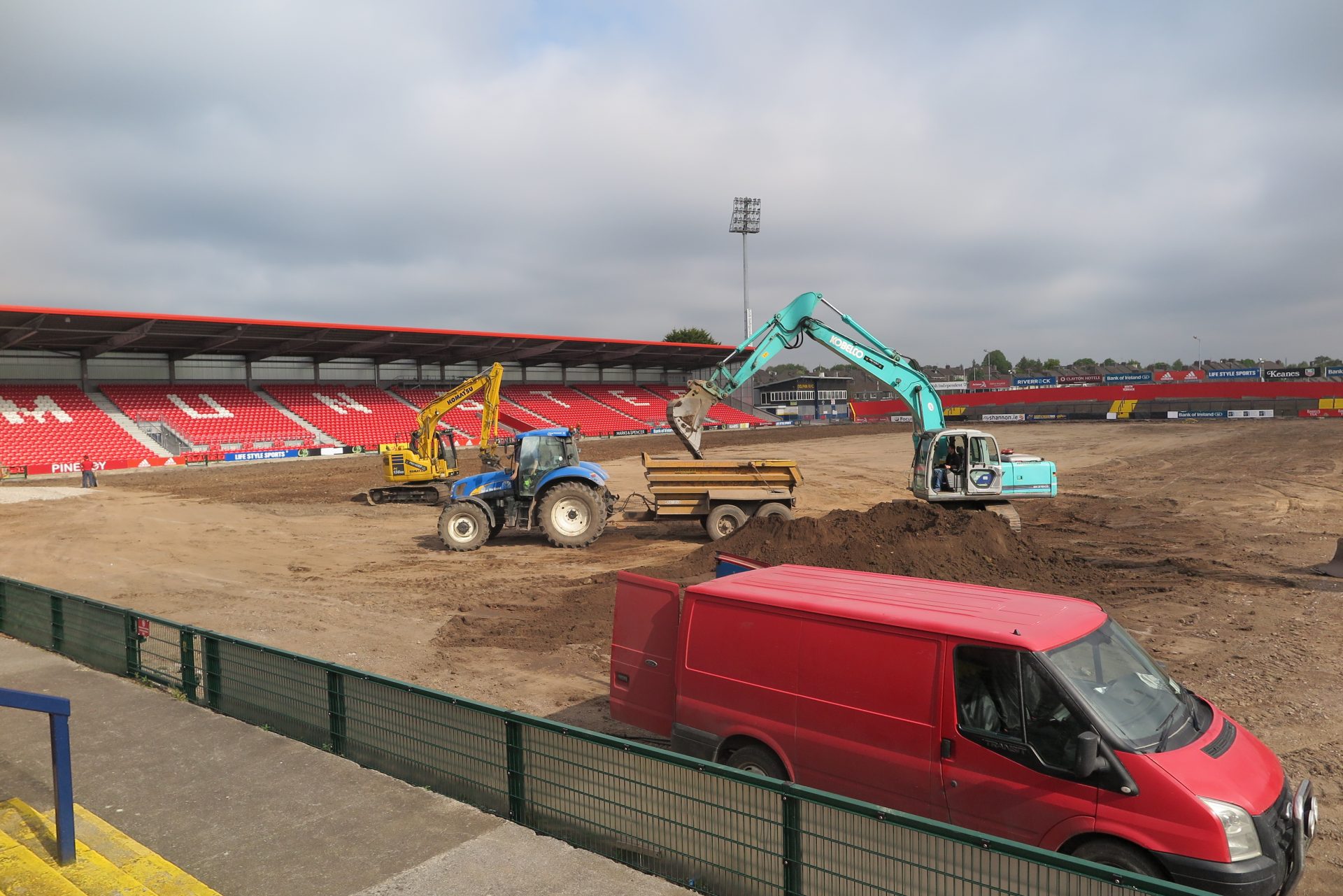 Munster Rugby | New Modified 3G Pitch Laid At Musgrave Park