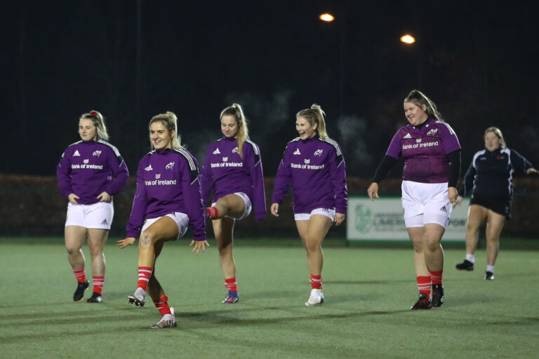 Munster Rugby | Stephanie Carroll, Claire Bennett, Alana McInerney ...