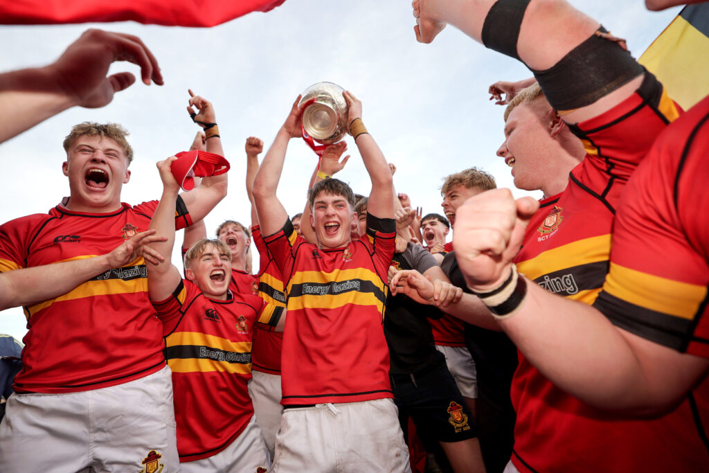 Munster Rugby | Conor Galvin celebrates with the trophy 20/3/2025