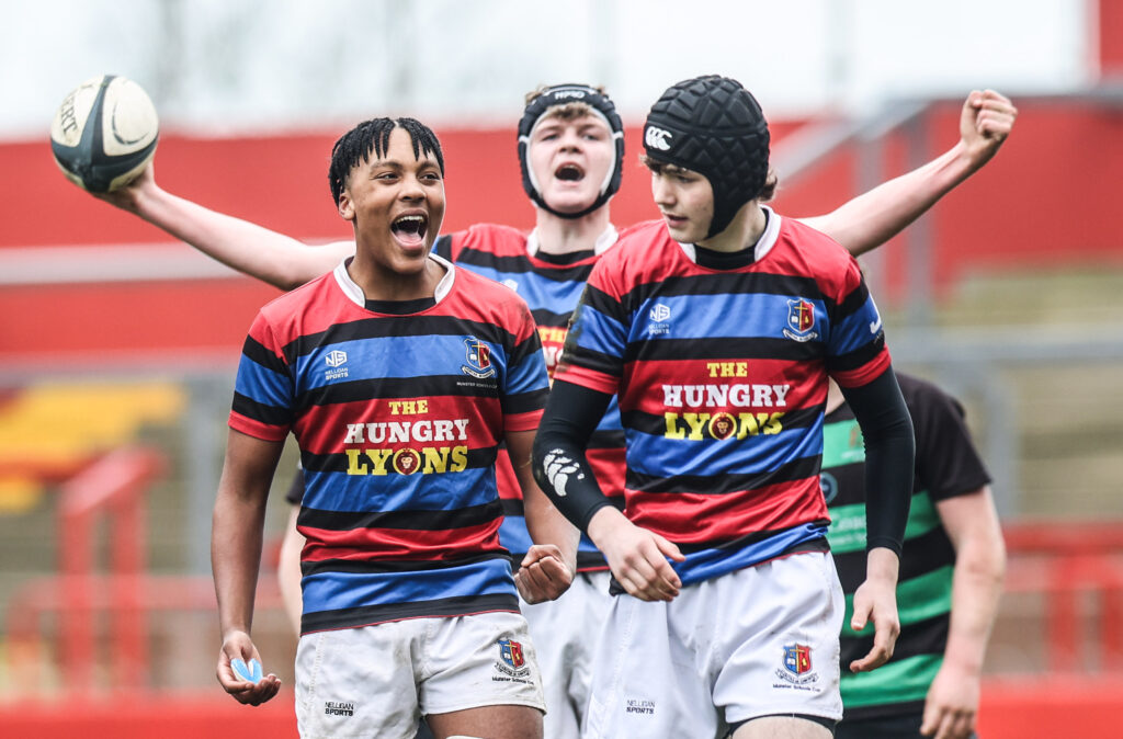 Munster Rugby | Anluan White, Phelim Hennelly and Paddy Ryan celebrate ...