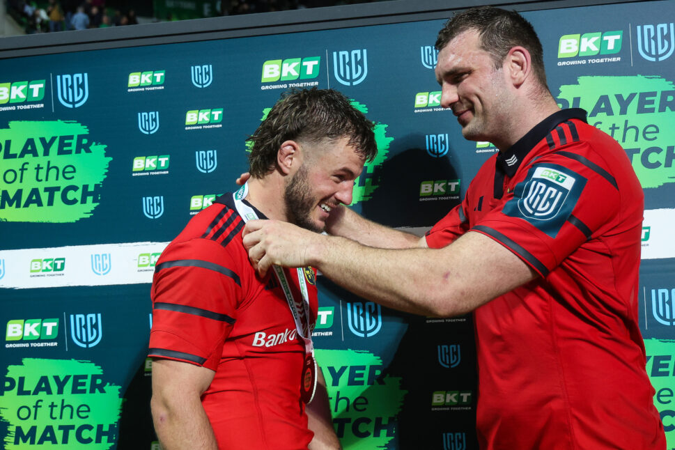 Munster Rugby | Alex Nankivell is presented with the URC player of the ...