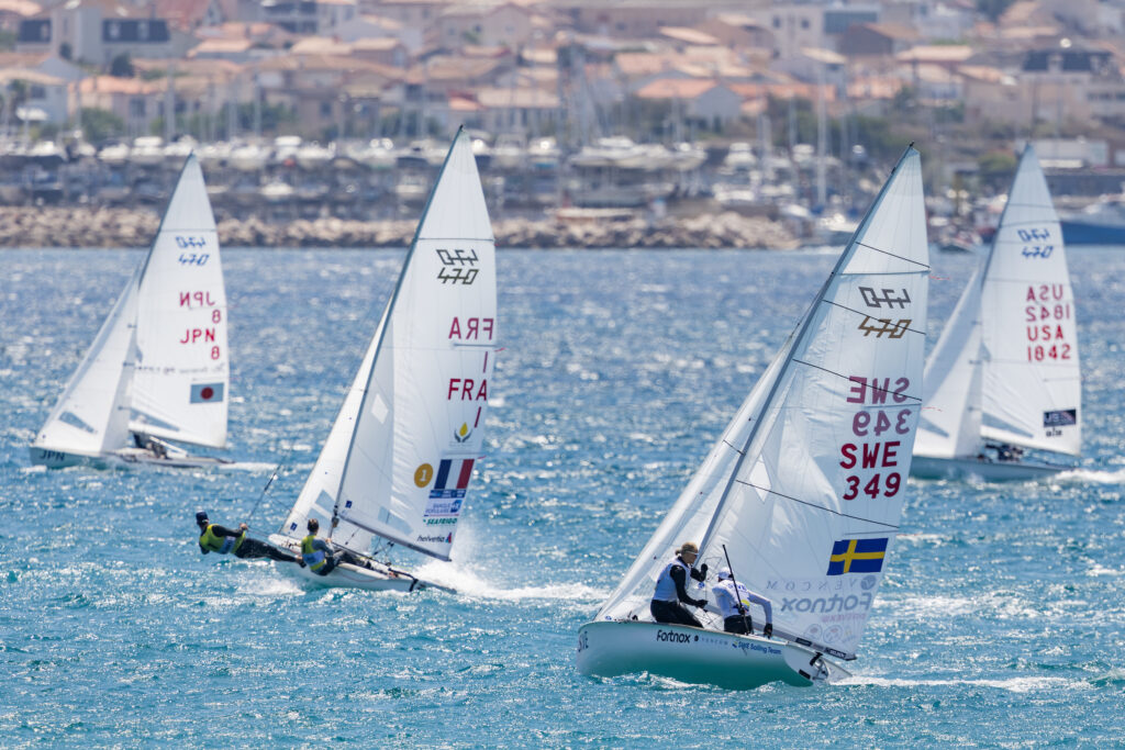 World Sailing | Paris 2024 Olympic Games - What is a 470 in Olympic ...