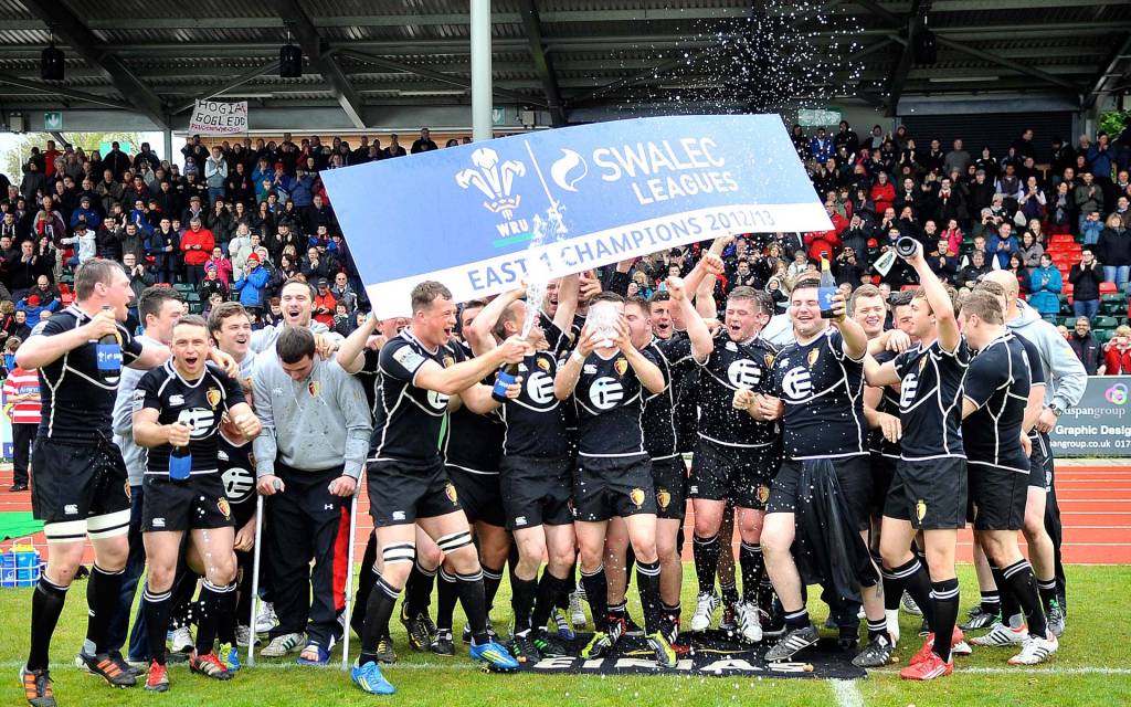 Welsh Rugby Union | Wales & Regions | RGC celebrate in style