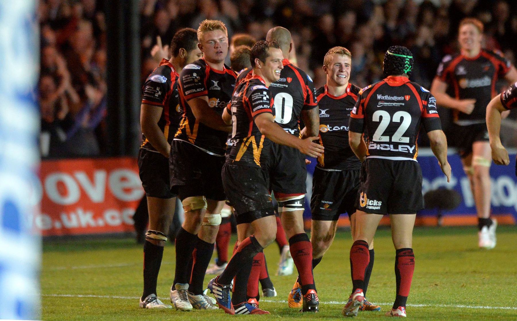 Welsh Rugby Union | Wales & Regions | Dragons want to keep flying high ...