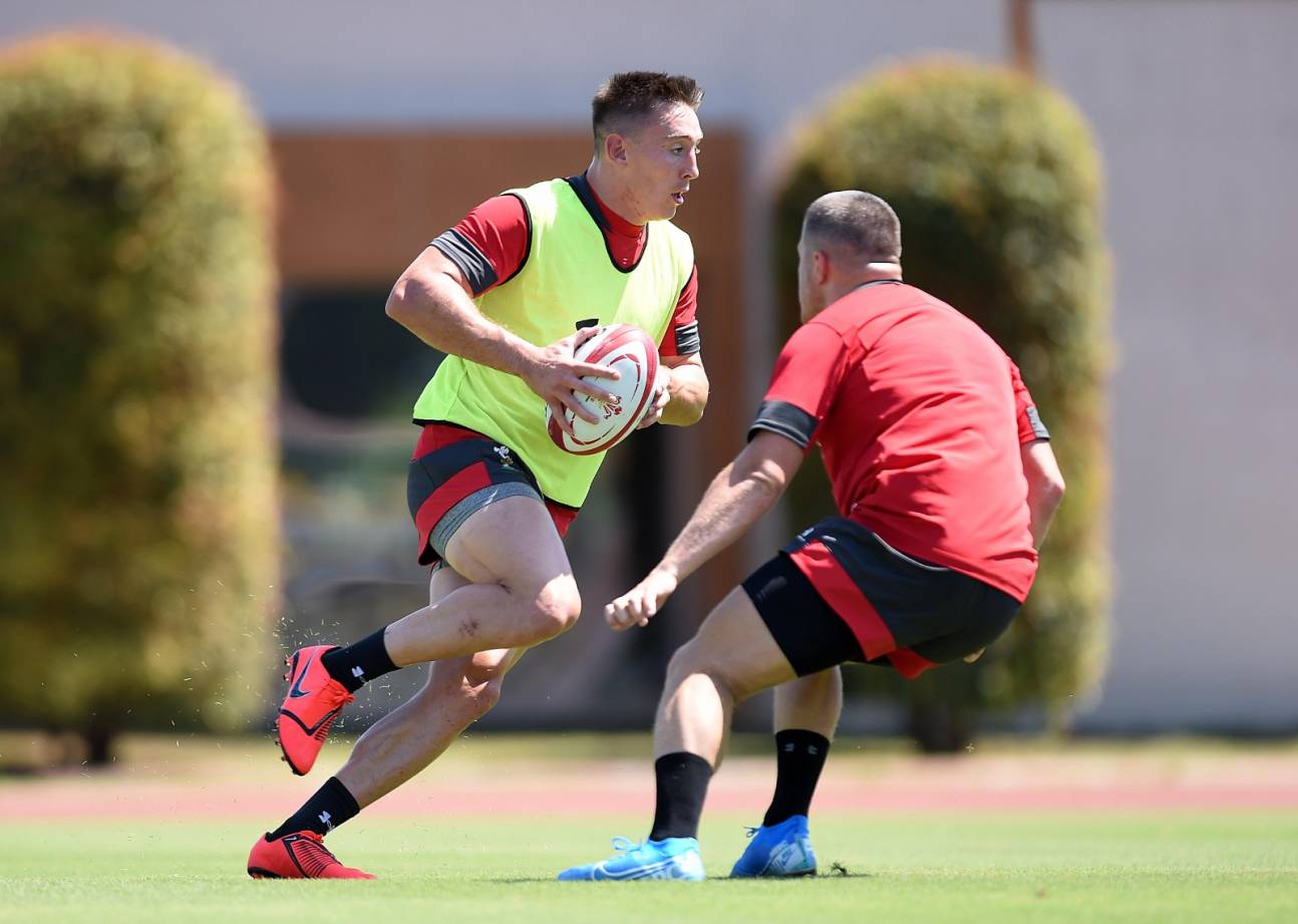 Welsh Rugby Union | Wales & Regions | Adams looks forward to the hard work