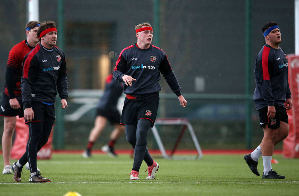 Welsh Rugby Union | Wales & Regions | Two Fry-ups on the menu at Dragons