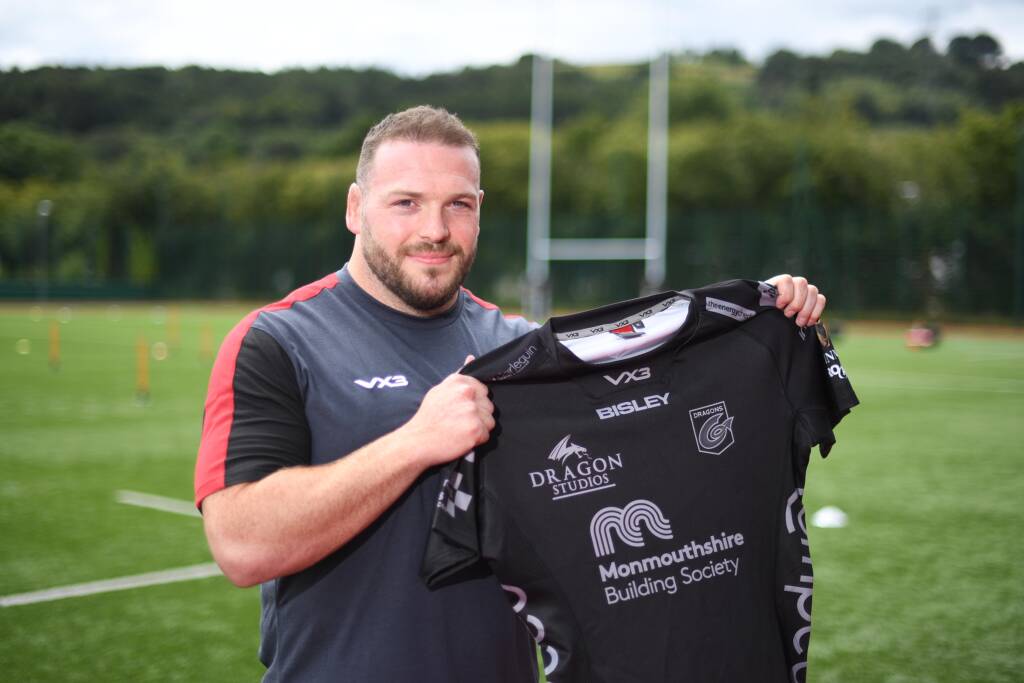 Welsh Rugby Union | Wales & Regions | Bateman is a Dragon