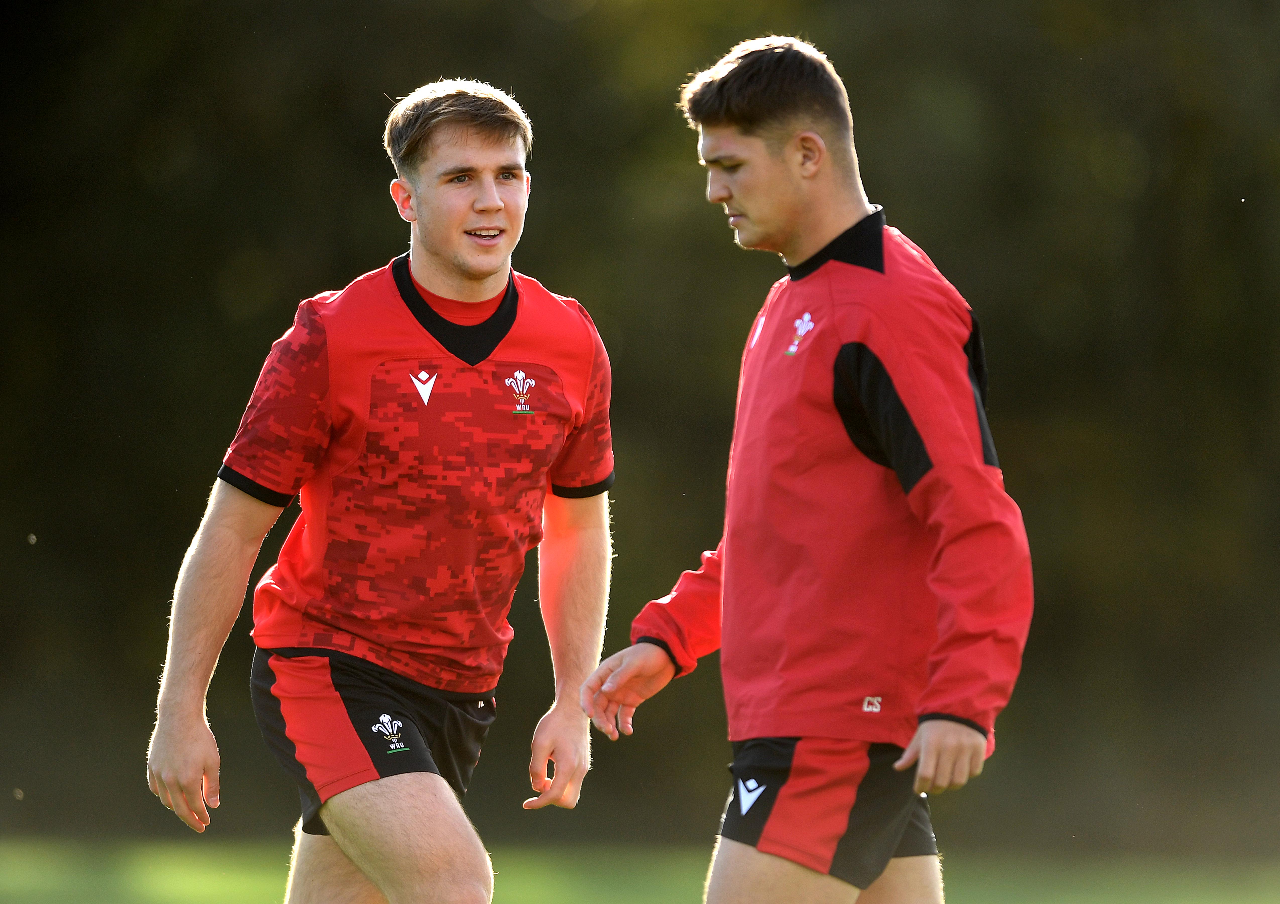 Welsh Rugby Union | Wales & Regions | Callum and Ioan on life in Wales camp