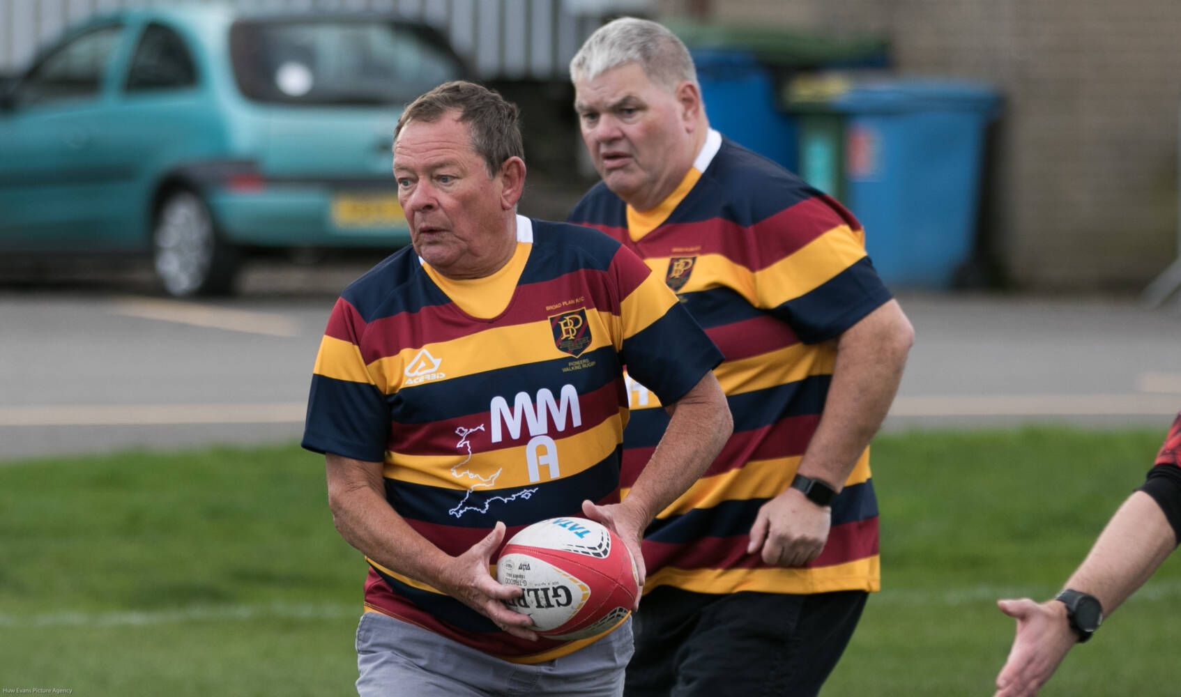 Welsh Rugby Union - Get into walking rugby