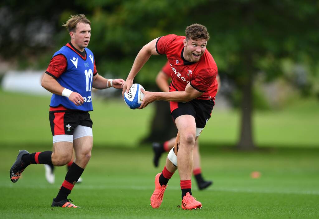 Welsh Rugby Union | Wales & Regions | Rowlands and Wales ready for step up