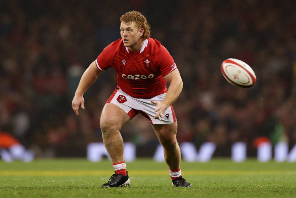 Welsh Rugby Union | Wales & Regions | Wales hooker Roberts signs for ...