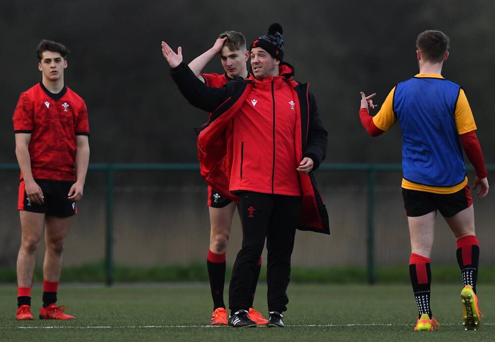 Welsh Rugby Union | Wales & Regions | WRU pilot new men’s pathway programme