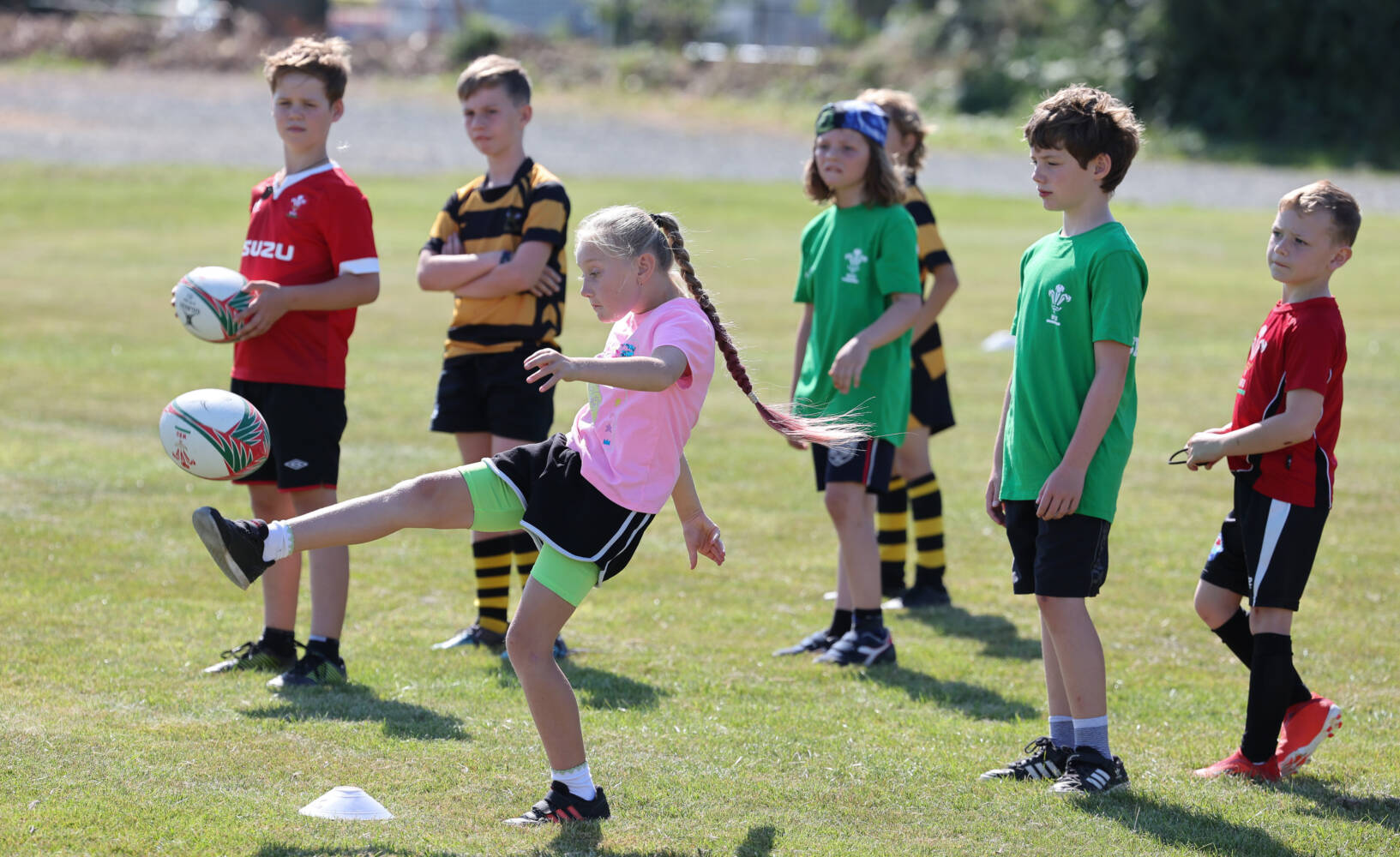 Welsh Rugby Union - The 'Fit, Fed, Fun' camps feeding Wales' children