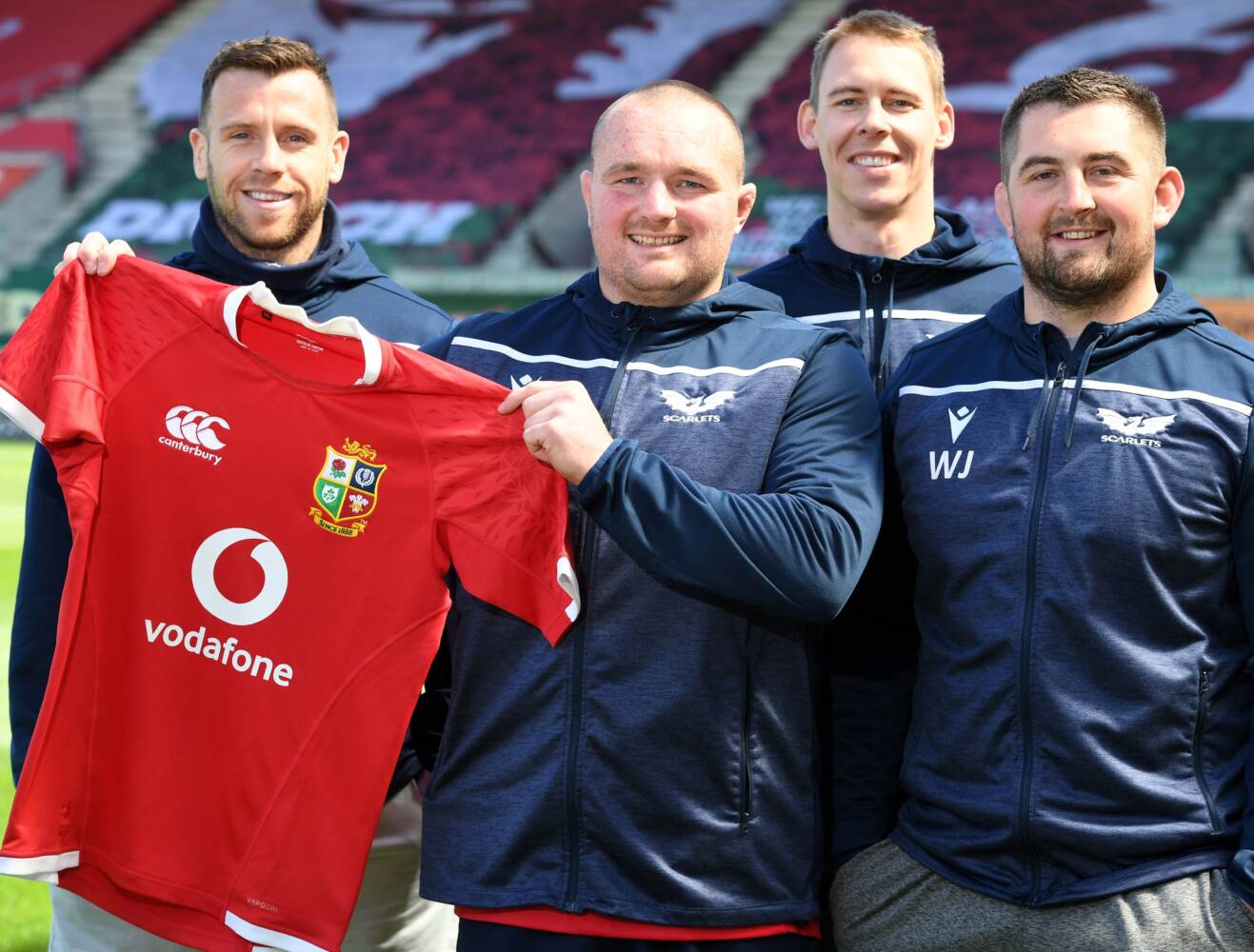 Welsh Rugby Union - 'The Mighty Wyn' happy to be back with 'Captain Ken'