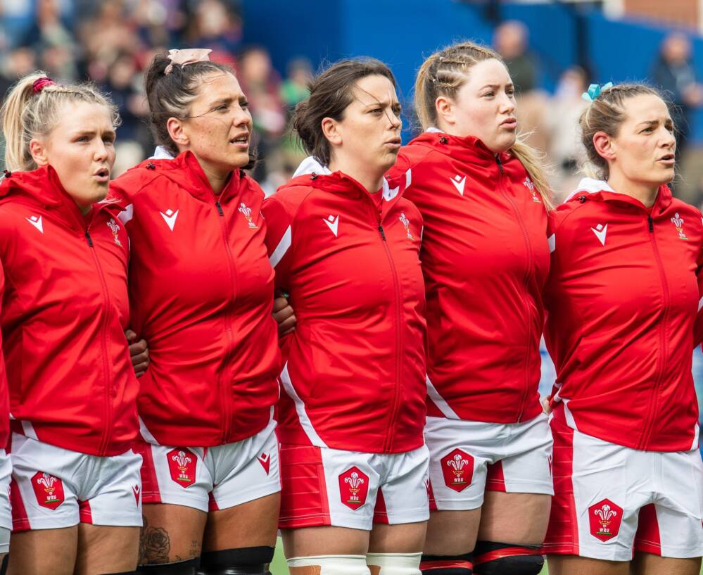 Welsh Rugby Union - Super Sioned loving life with the 'New Wales'