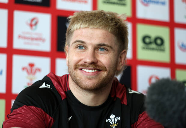 Welsh Rugby Union - Wainwright happy with home comforts and honour of ...