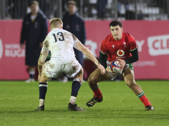 Welsh Rugby Union | Wales & Regions | Cardiff and Ospreys off to flying ...