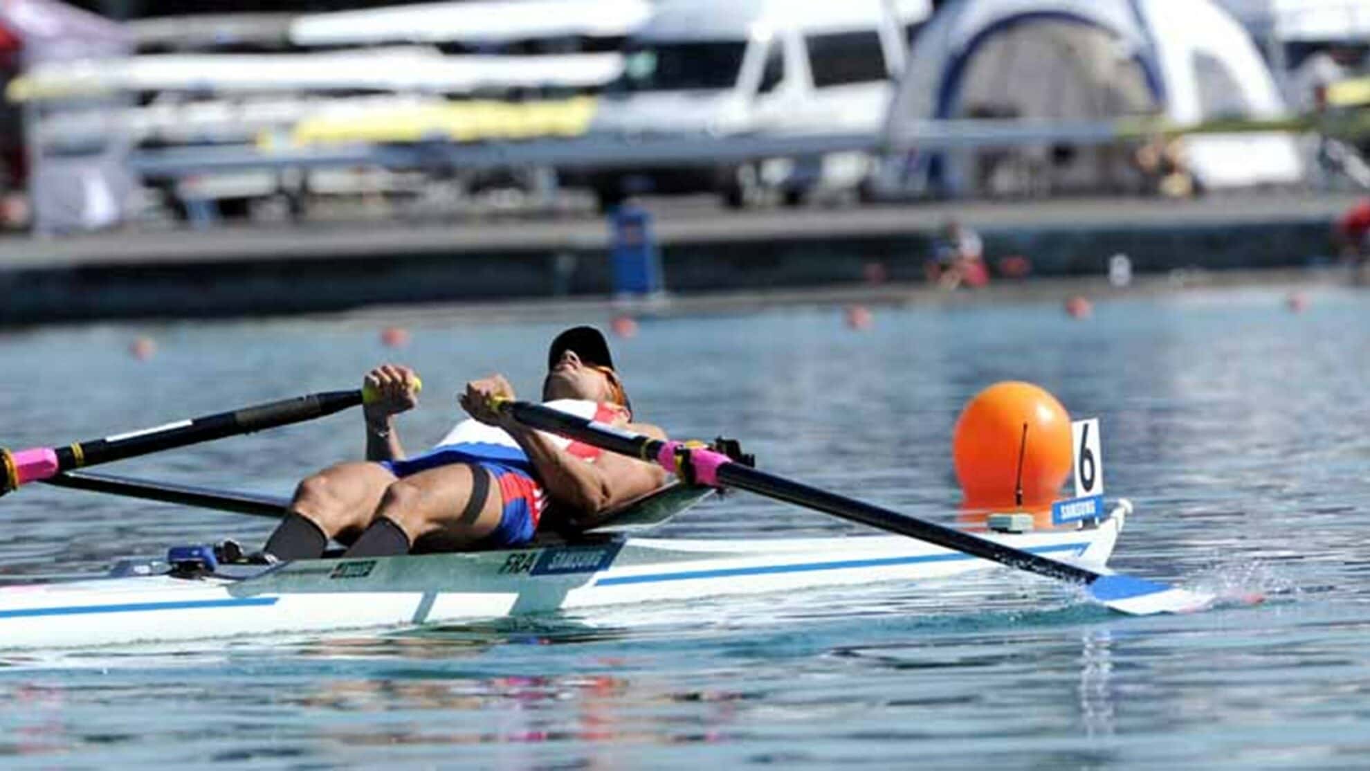 Using nutrition to power your rowing - World Rowing