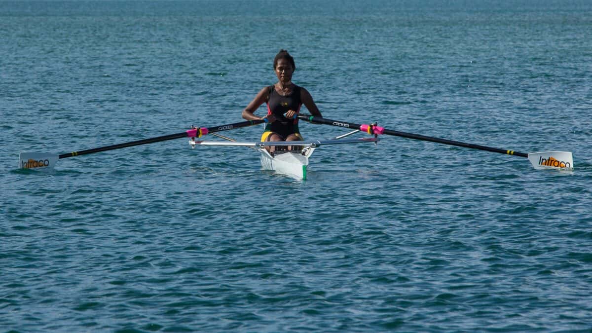 Masters row in paradise - World Rowing