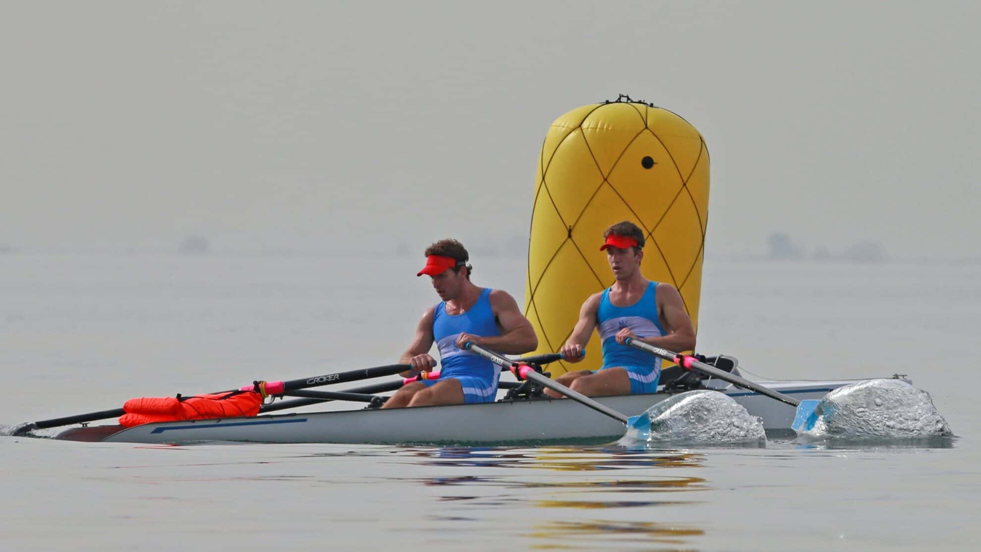 Fast and furious heats at the Coastal Championships - World Rowing