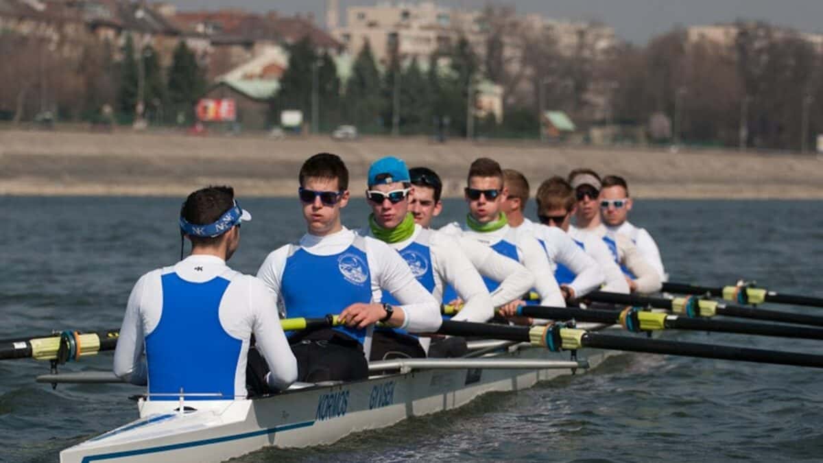 Hungary goes racing - World Rowing