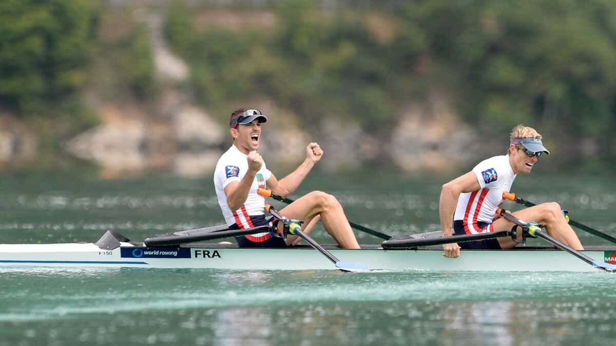 World Rowing announces 2015 Award winners - World Rowing