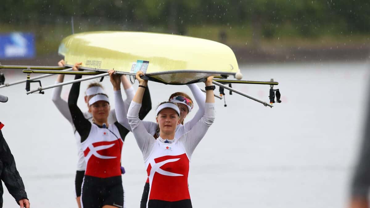 Rowing at the European Championships in Glasgow has begun - World Rowing