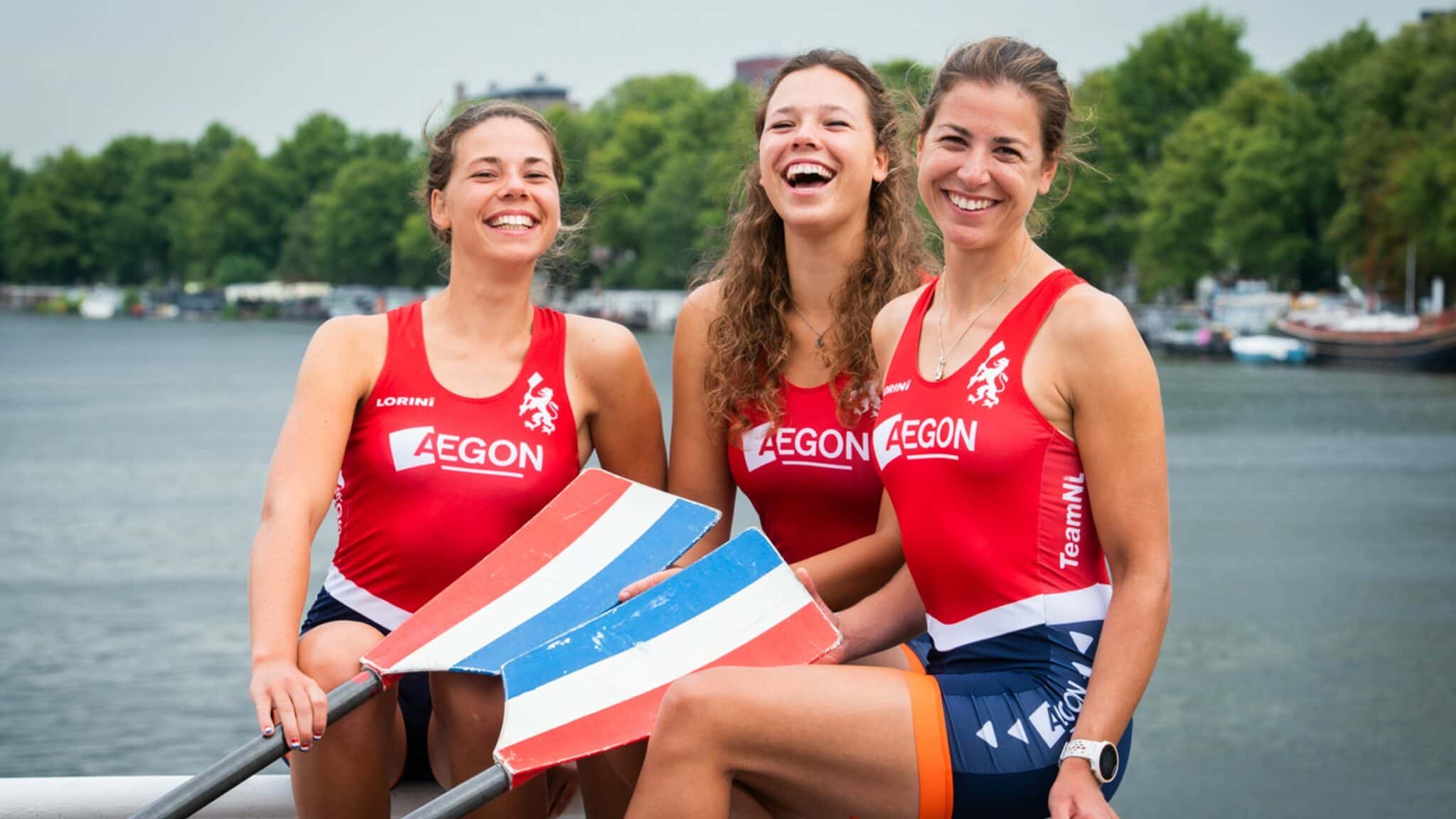 Dutch triple rowing threat – The Paulis sisters - World Rowing