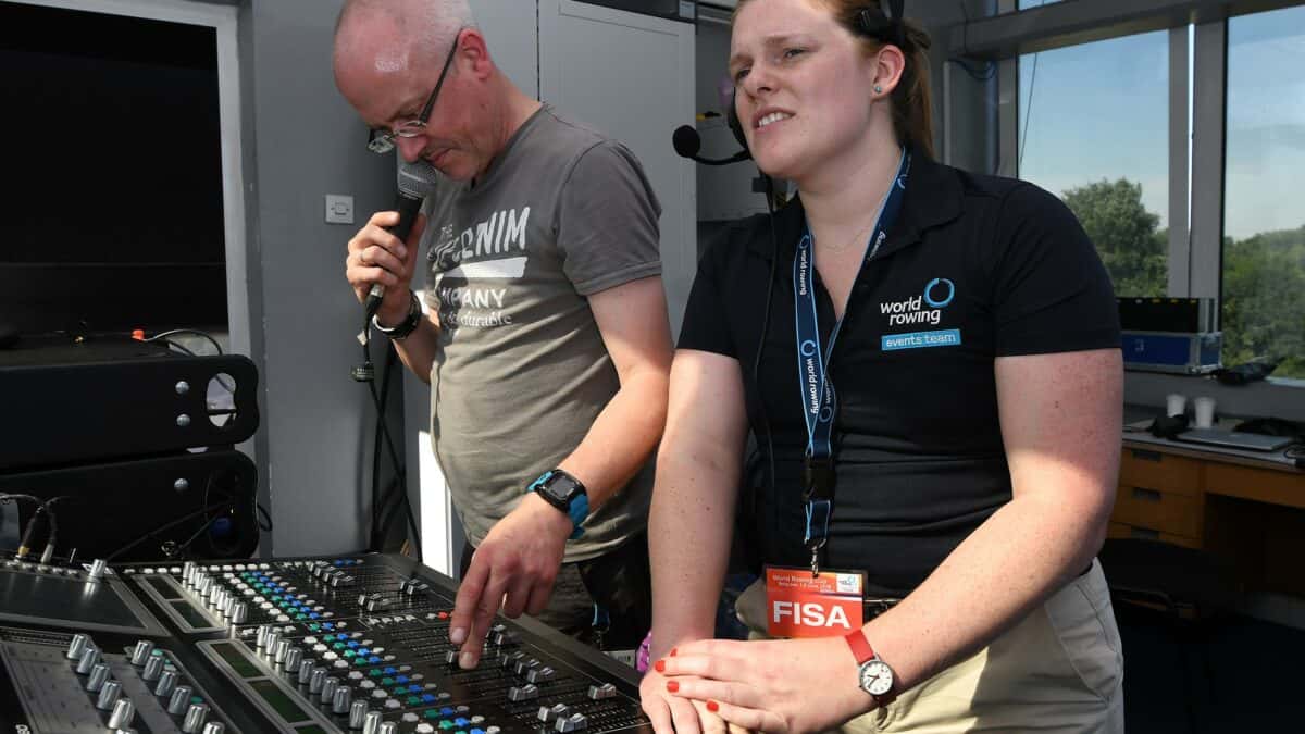 How to be the voice behind rowing racing - World Rowing