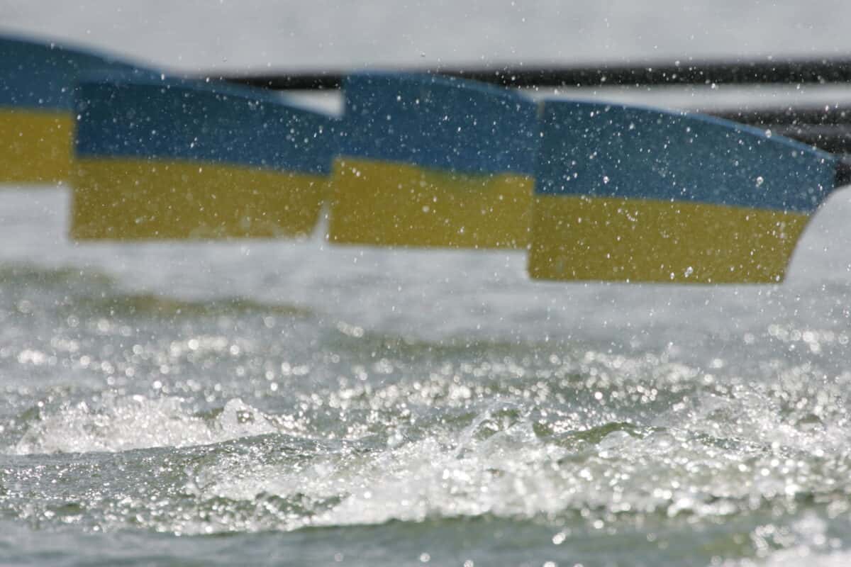 European Rowing bans Russian and Belarusian athletes and officials ...