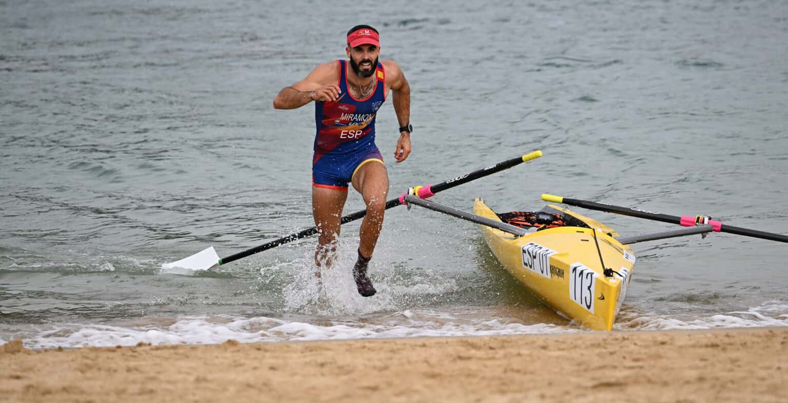 Day One racing at the 2022 European Rowing Coastal and Beach Sprint ...