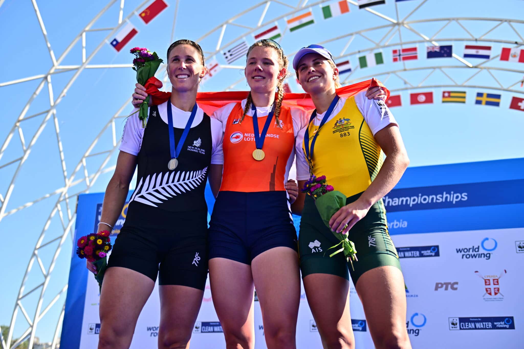 Race Report: Temperatures rise as champions defend their crowns in ...