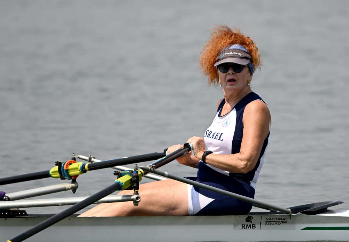 Only masters rowers. Focus on the masters. - World Rowing