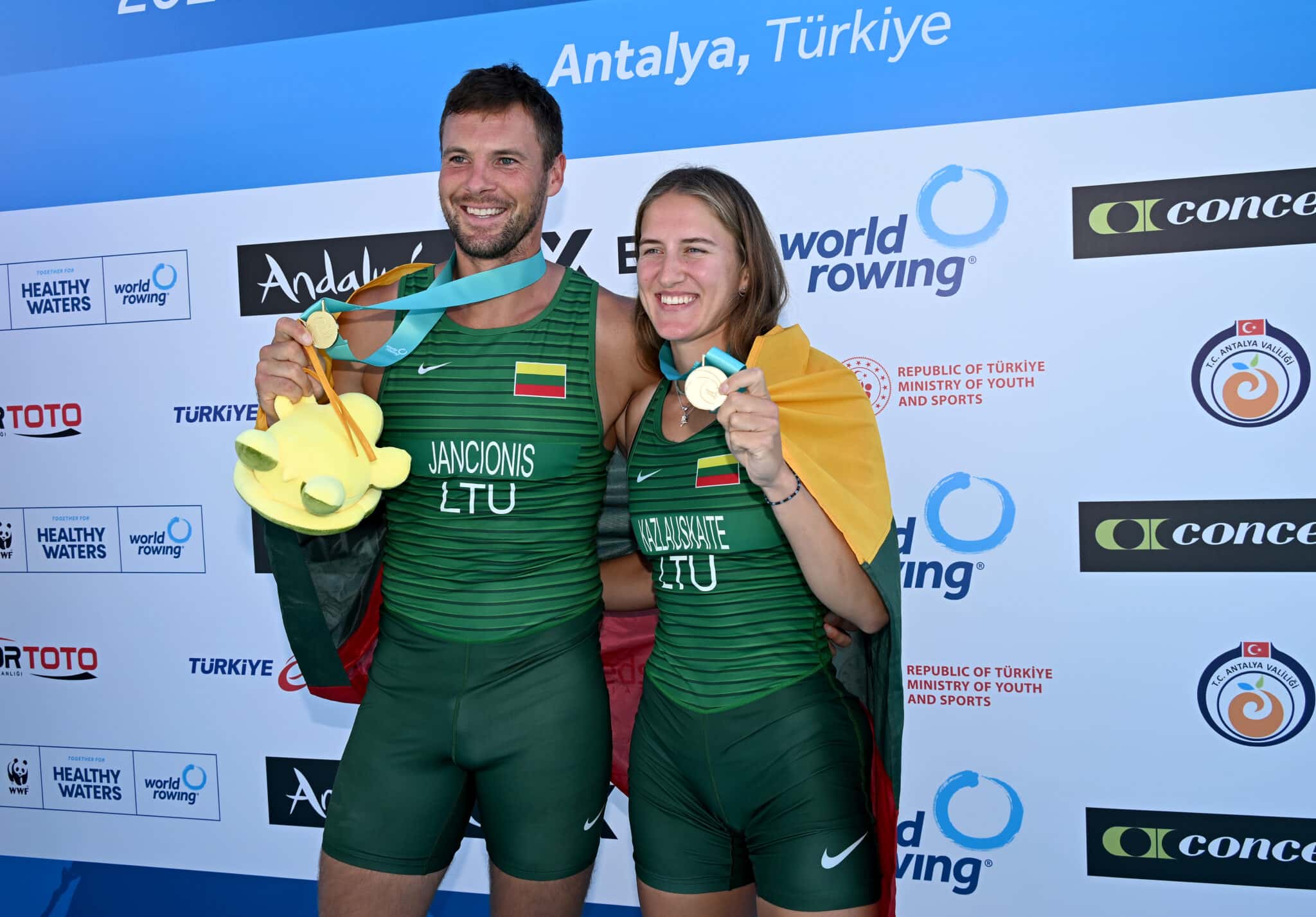 December 2025: Martyna Kazlauskaite & Dominykas Jancionis - World Rowing