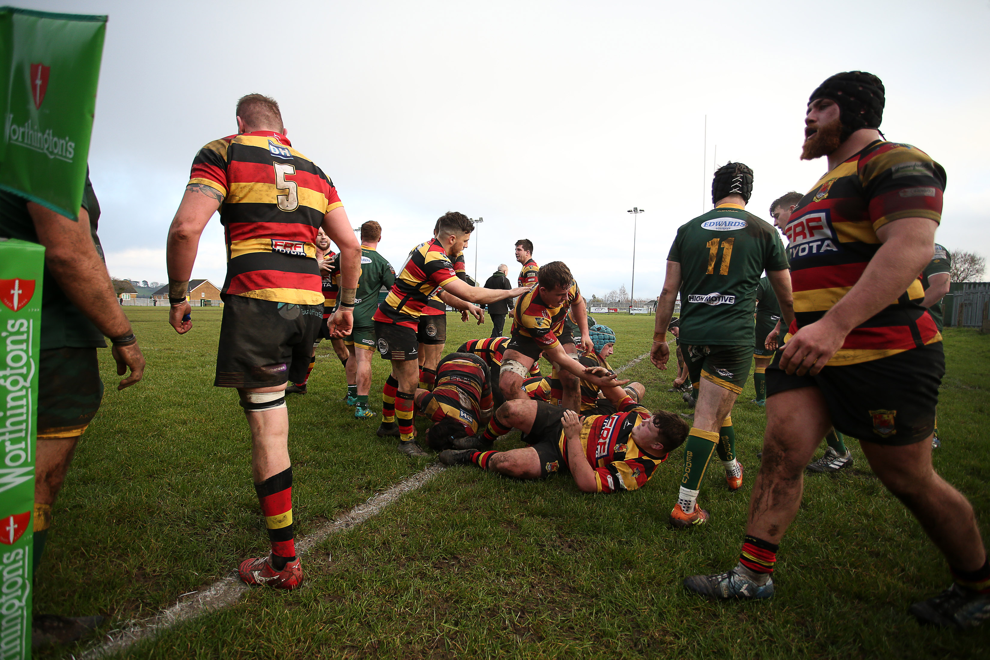 Welsh Rugby Union | Club & Community | Quins dedicate Cup win to new ...