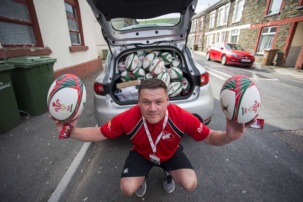 Welsh Rugby Union | Club & Community | WRU Gilbert balls help families ...