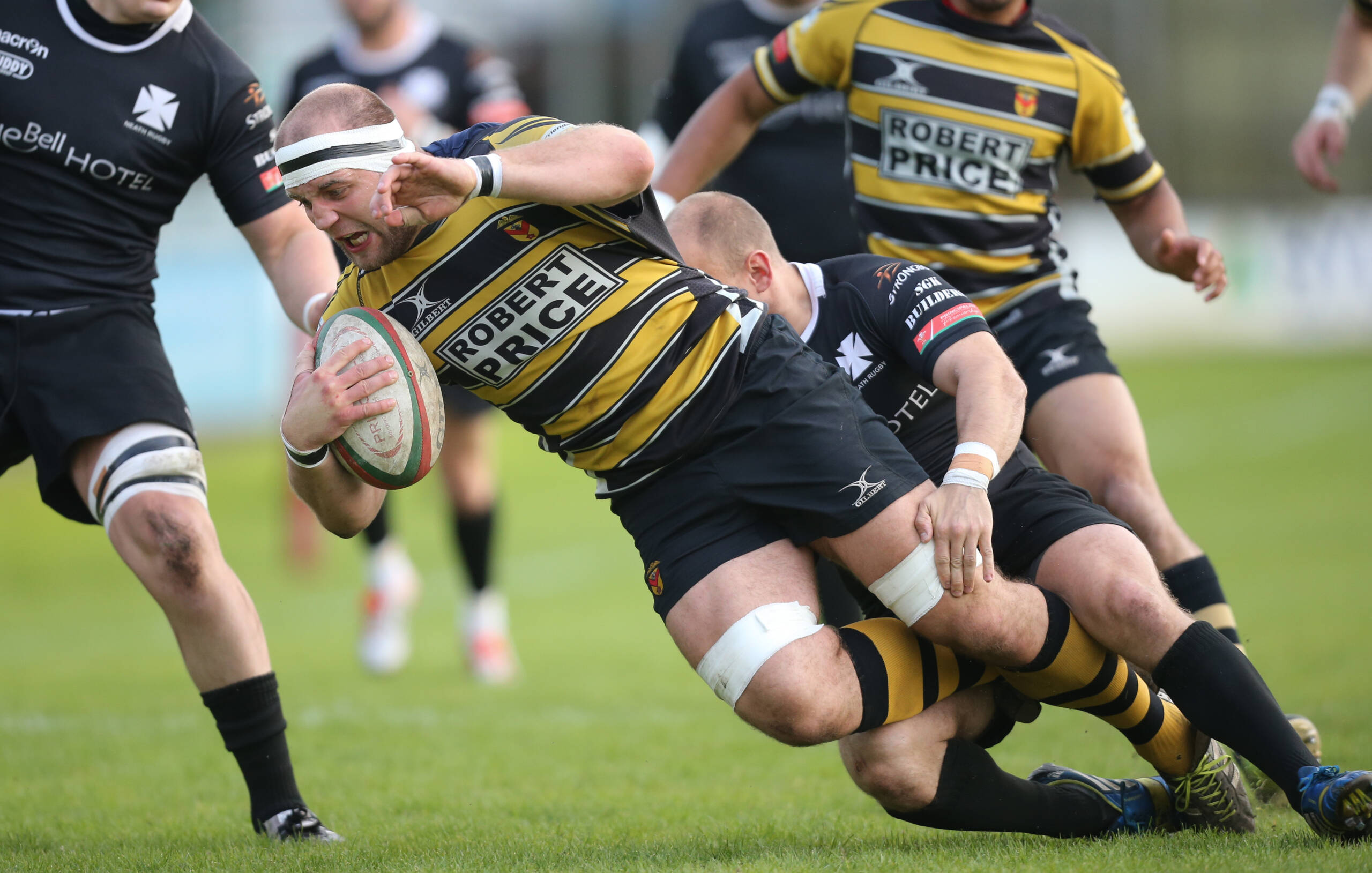 Welsh Rugby Union | Club & Community | Tucker adds beef to Ravens