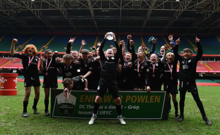 Welsh Rugby Union | Club & Community | World class approval from Joe ...