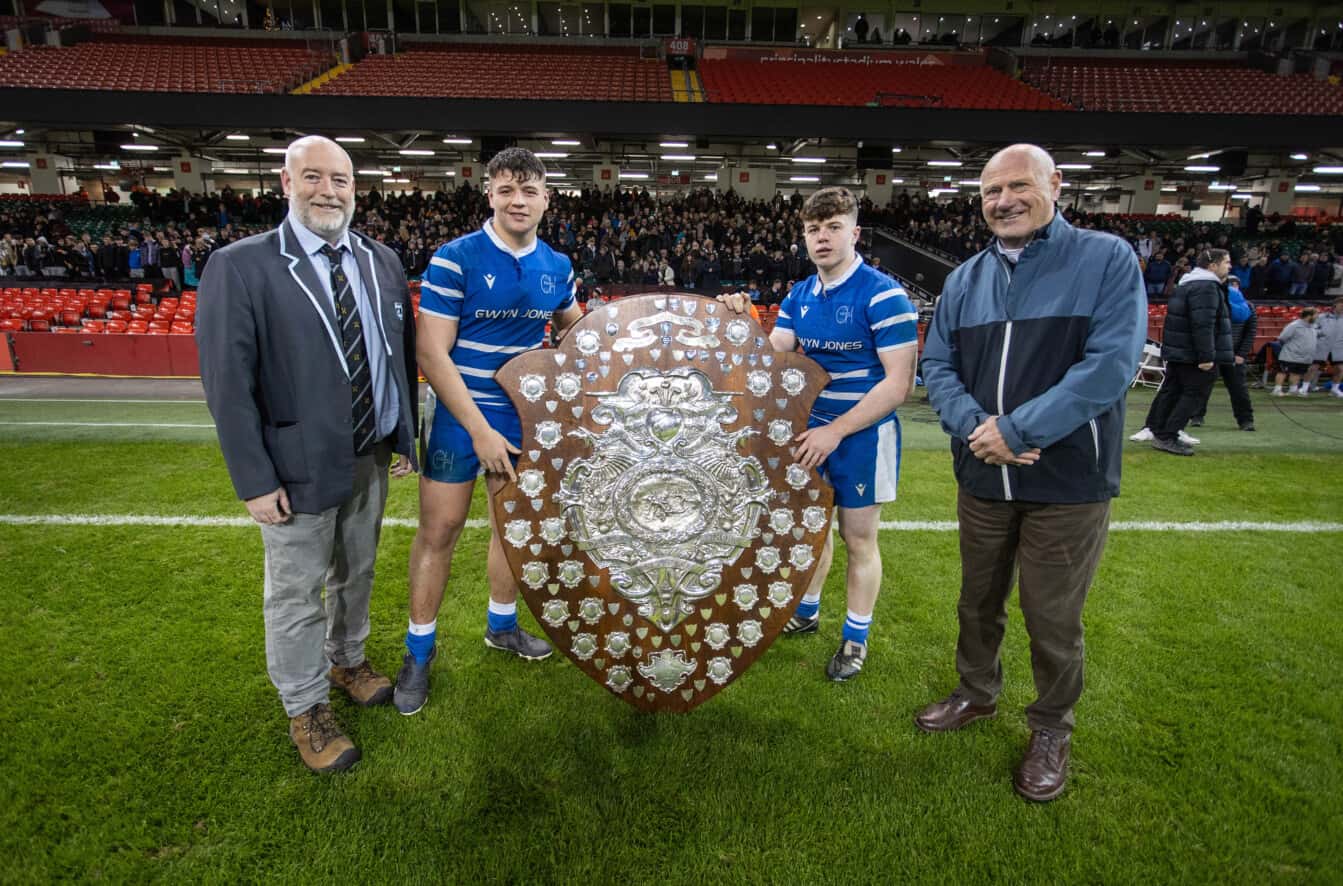 Welsh Rugby Union | Club & Community | Bridgend end 33 year wait to ...