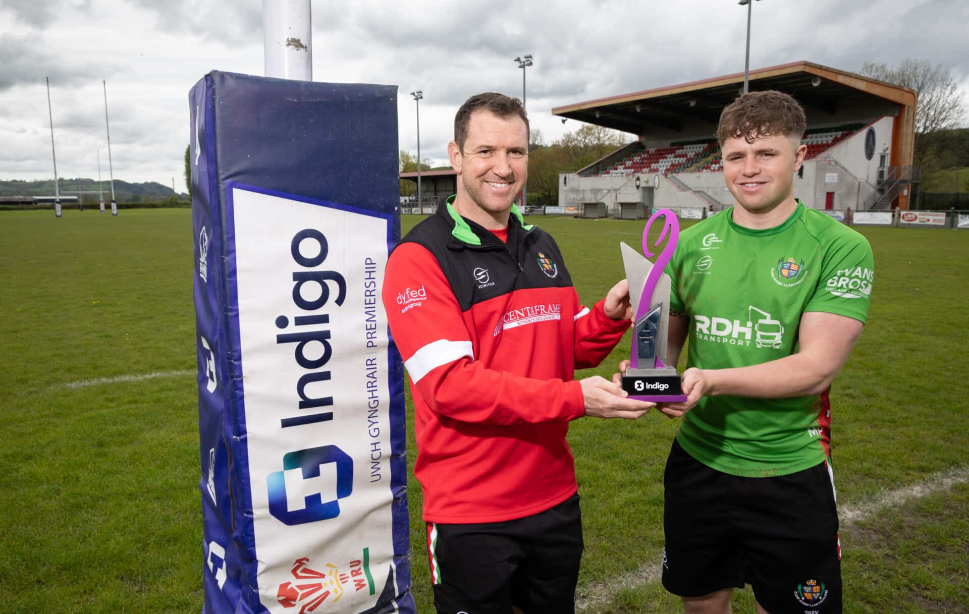 Welsh Rugby Union | Club & Community | Page and Warren chasing more ...